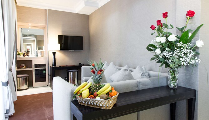 Hotels in Parioli, Rome | Radisson Blu GHR Hotel, Rome