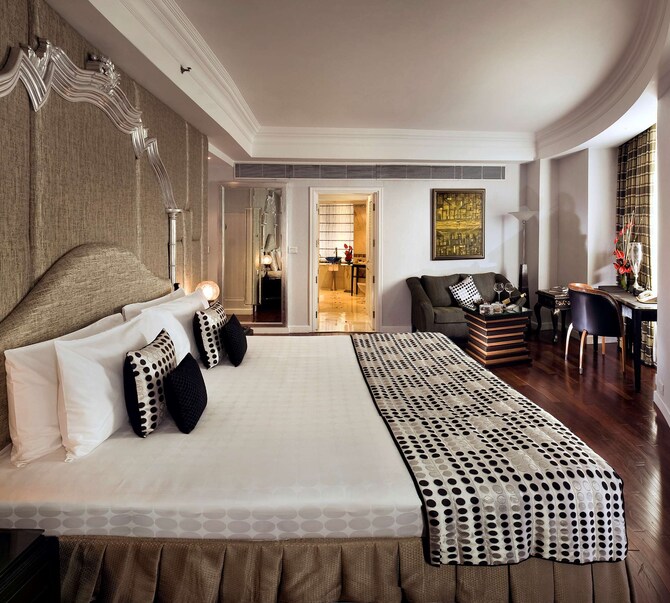 Hotel Rooms in Noida | Radisson Blu - Rooms