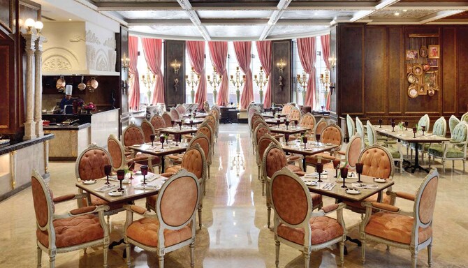 Hotels in Noida | Radisson Blu Hotel Noida