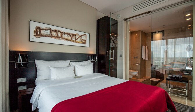 Modern and spacious rooms in Poznań | Radisson Hotels