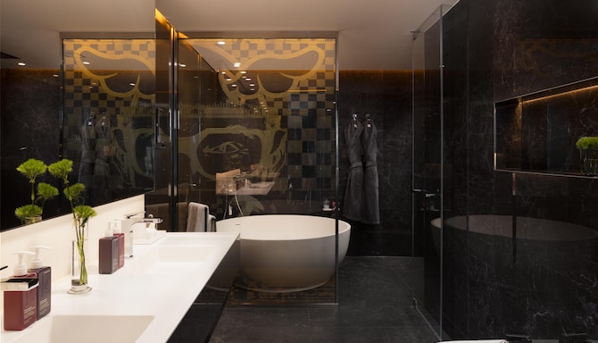 Feel inspired with a stay at art’otel London Hoxton | Radisson Hotel