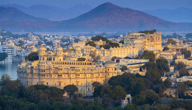 Discover Udaipur temples: a journey through serenity