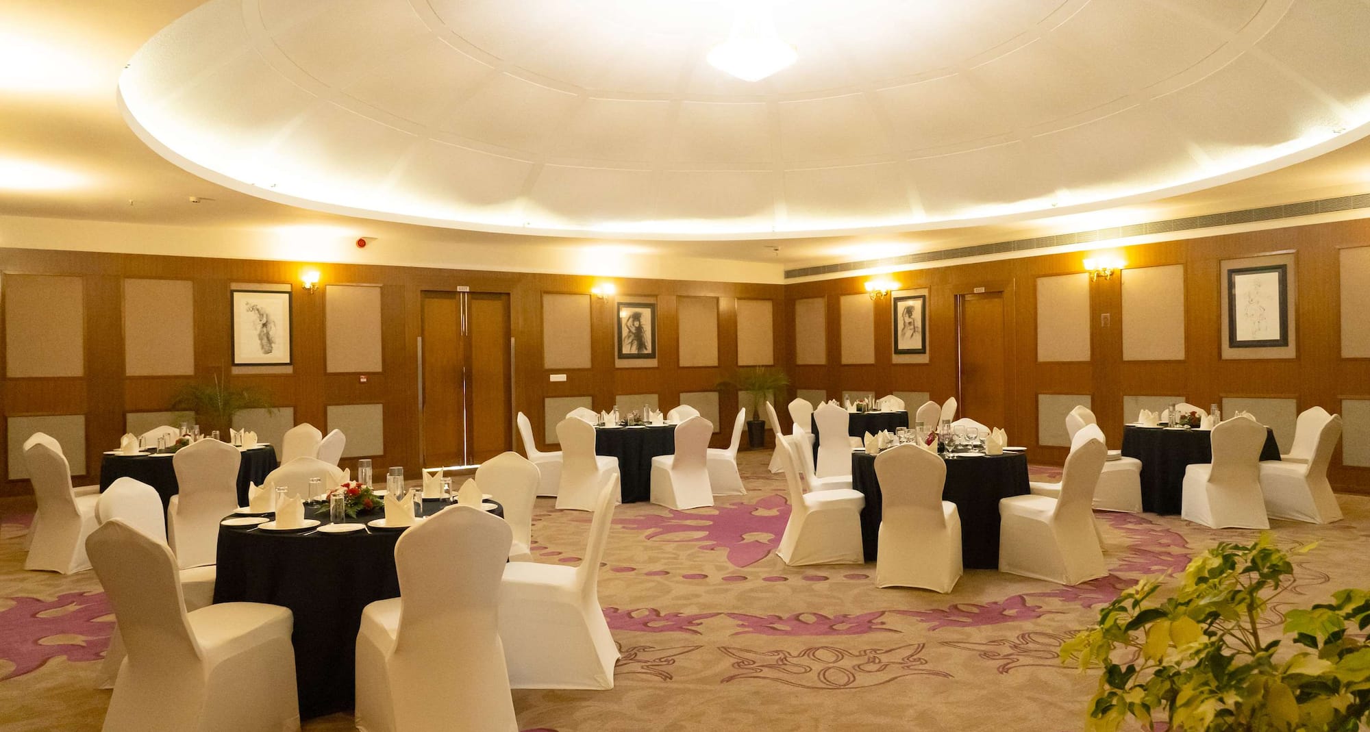 Comfortable Hotel Rooms in Imphal | Radisson Hotels