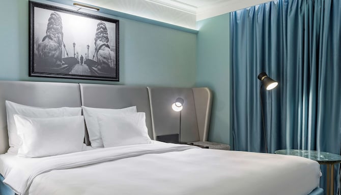 Номера и люксы — Radisson Royal, St. Petersburg