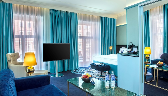 Отели на Невском проспекте в Санкт-Петербурге | Radisson Royal