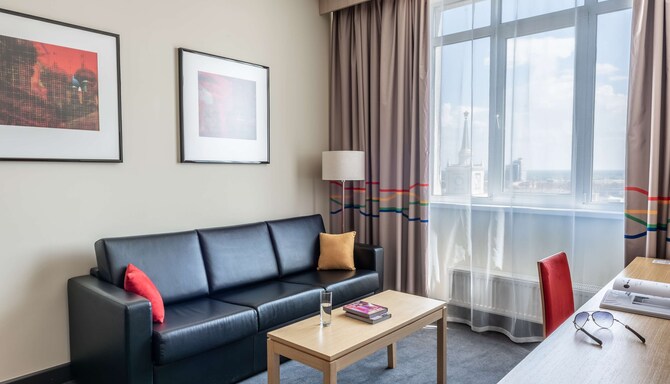 Hotels in Volgograd, Russia | Cosmos Volgograd Hotel by Radisson