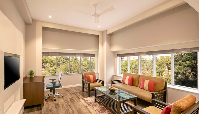 5 star Hotels in Jammu| Country Inn & Suites by Radisson Jammu