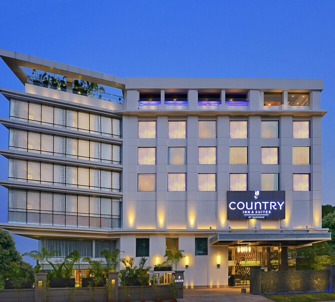 Choose Country Inn Manipal Hotels | Radisson Hotels