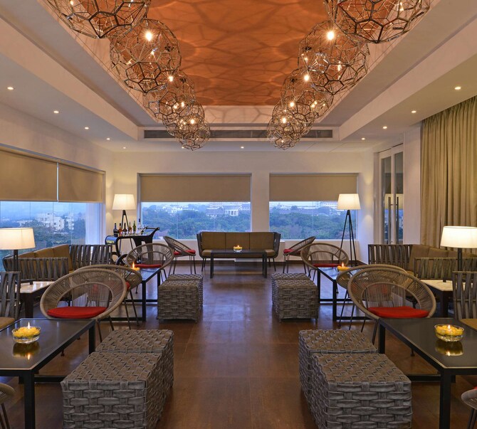 Reserve Country Inn Meeting Rooms in Manipal | Radisson Hotels