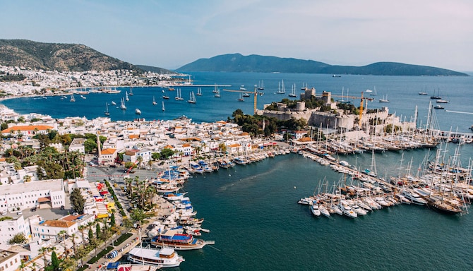Explore hotels in Bodrum, Turkey | Radisson Hotels