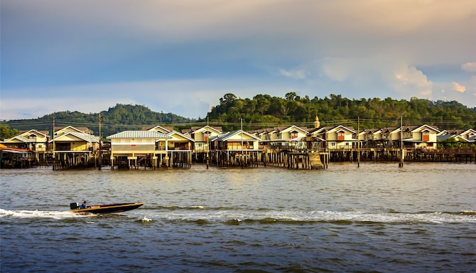 Discover the Wonders of Kampong Ayer