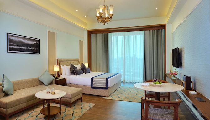 Enjoy contemporary style and comfort in our unique hotel | Radisson Hotels