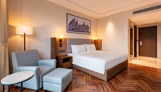 Comfortable rooms with modern charm in Dhanbad | Radisson Hotels