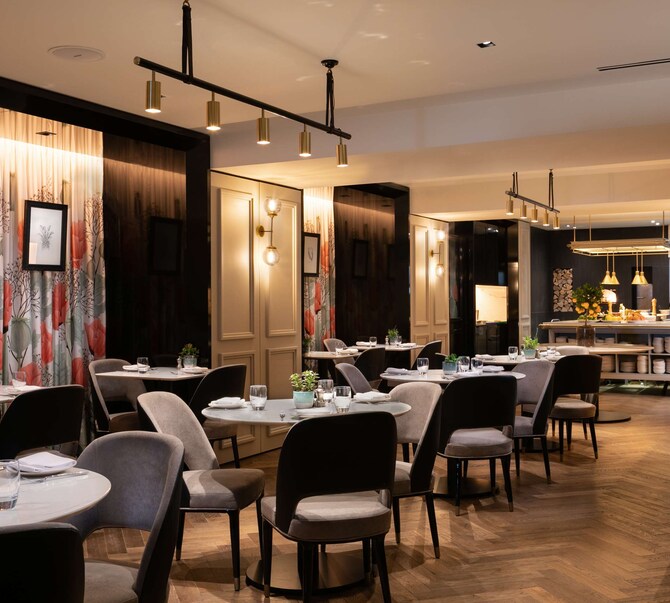 Park Plaza Restaurants and Bars - Local Hotspots