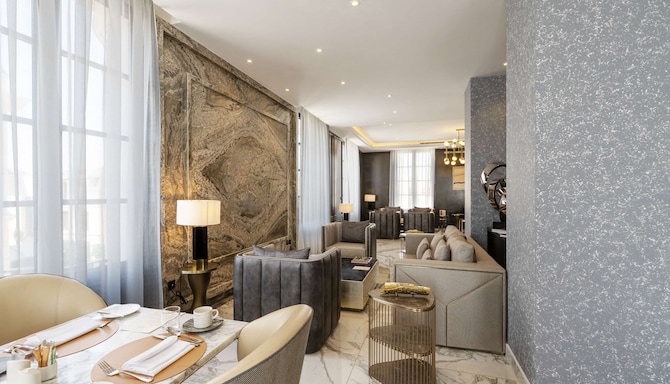 Book Our Hotel in the New Heart of Riyadh Today | Radisson Collection