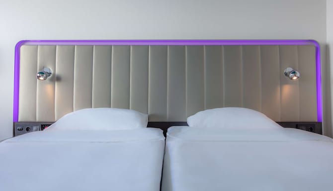 Contemporary rooms and suites | Park Inn by Radisson Jeddah Al Hamra