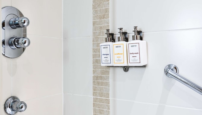 Park Inn by Radisson Hotel in Cardiff City Centre