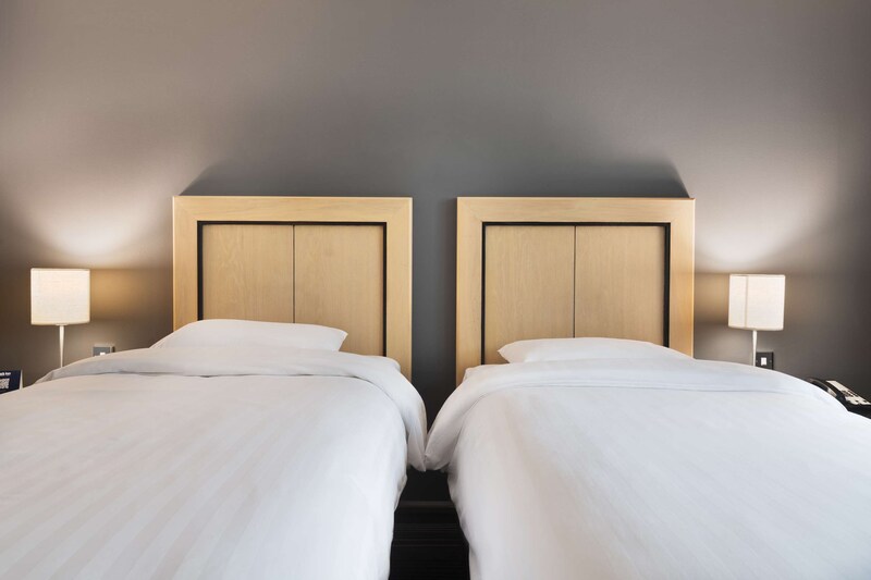 Hotel Rooms & Suites in Cardiff City Center | Park Inn Hotel