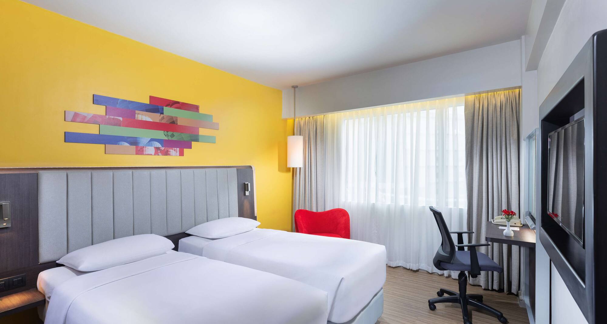 Book Hotel Rooms in Pampanga Philippines | Park Inn by Radisson