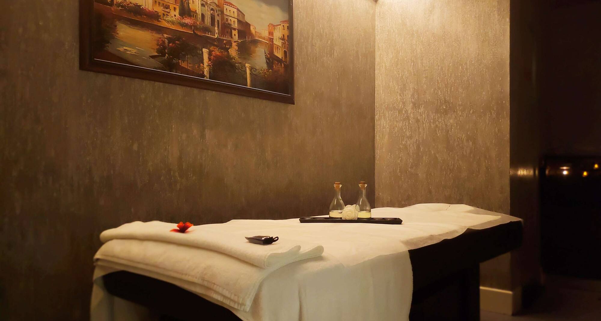 Dreamworks Spa | Park Inn by Radisson Dubai Motor City