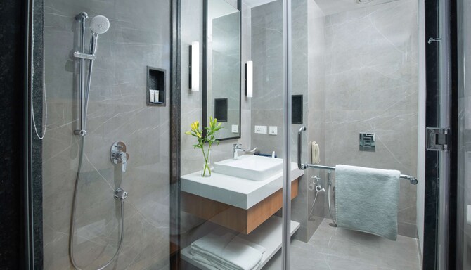 Hotel rooms in Gwalior | Radisson Hotels