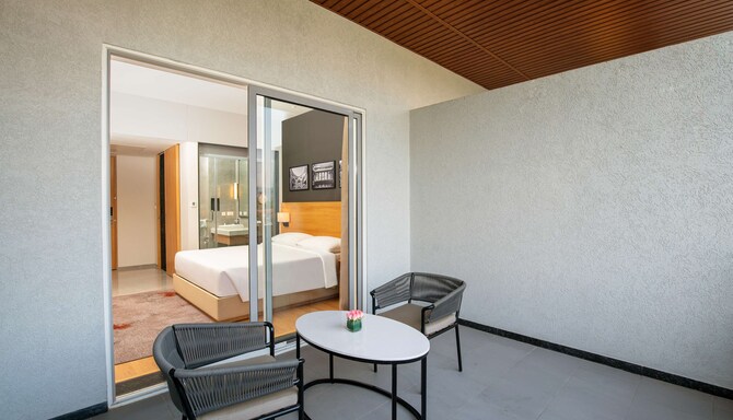 Hotel rooms in Gwalior | Radisson Hotels