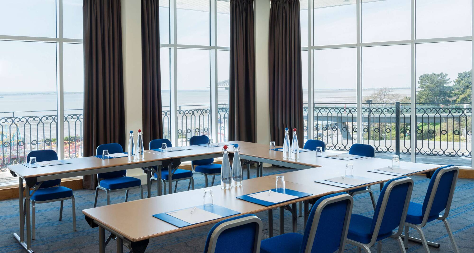 Our dining options for meeting and events | Radisson Hotels