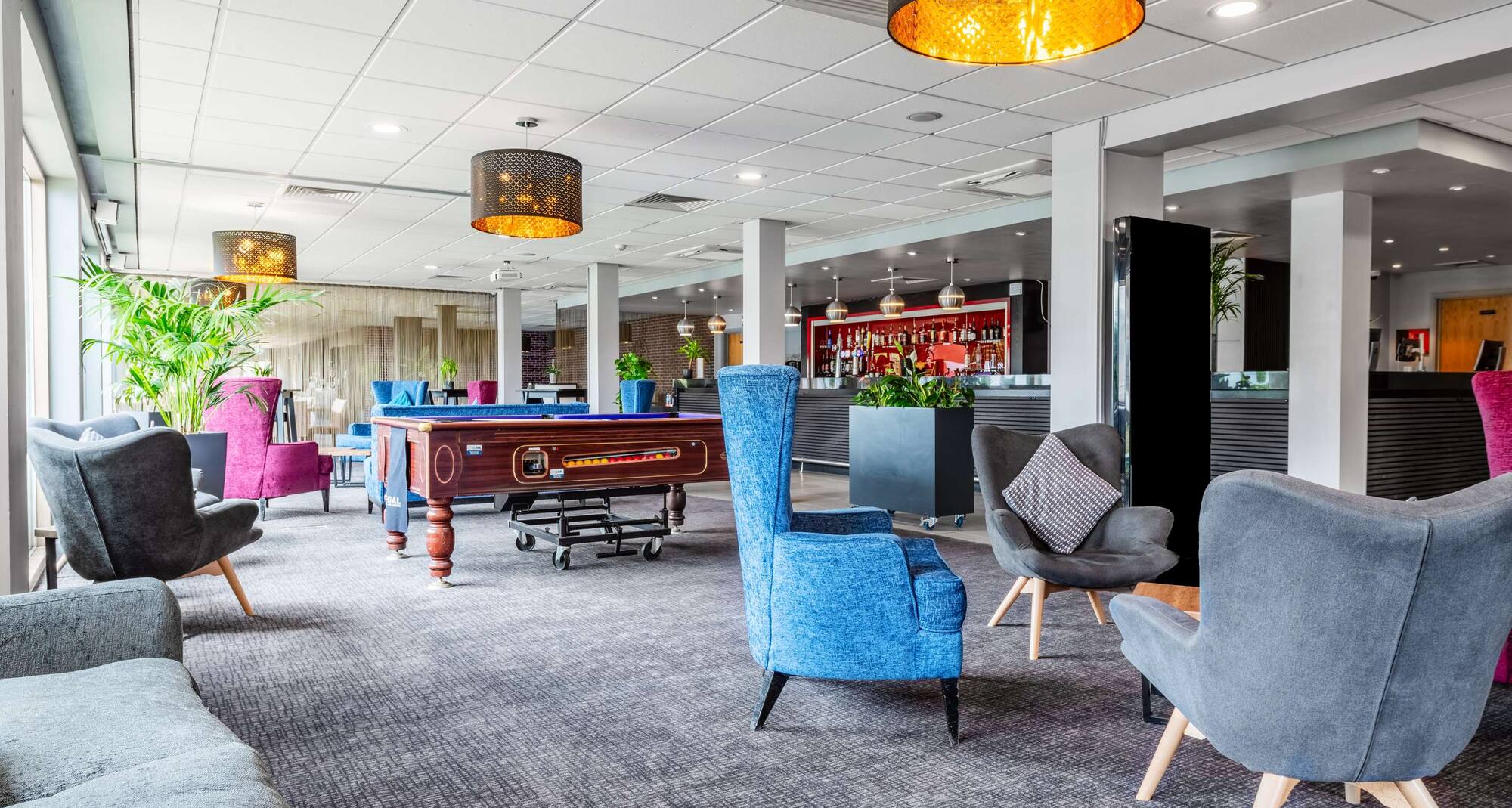 Tasty dining options during your Peterborough stay | Radisson Hotels