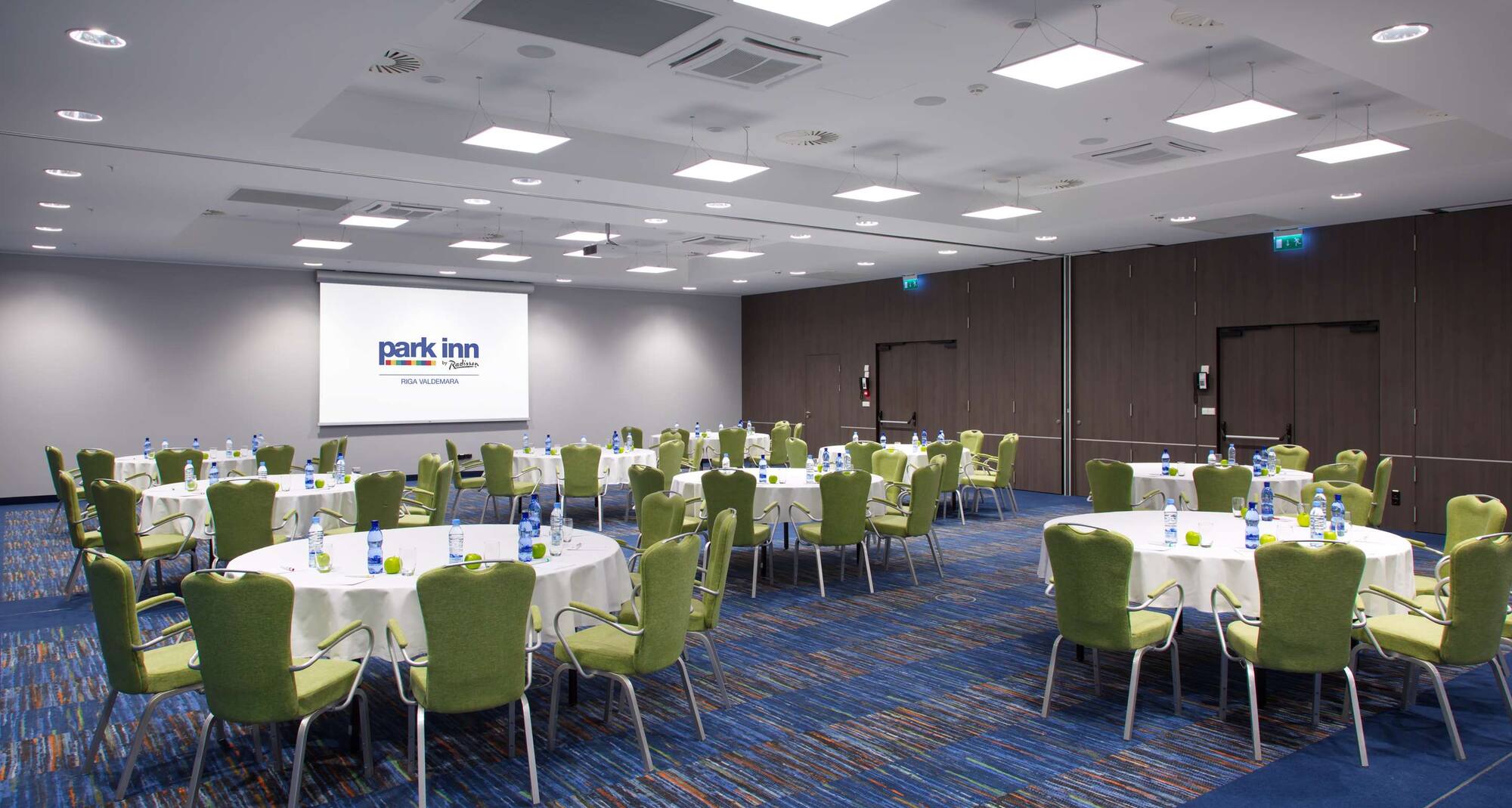 Dining options for meeting and events in Riga | Radisson Hotels