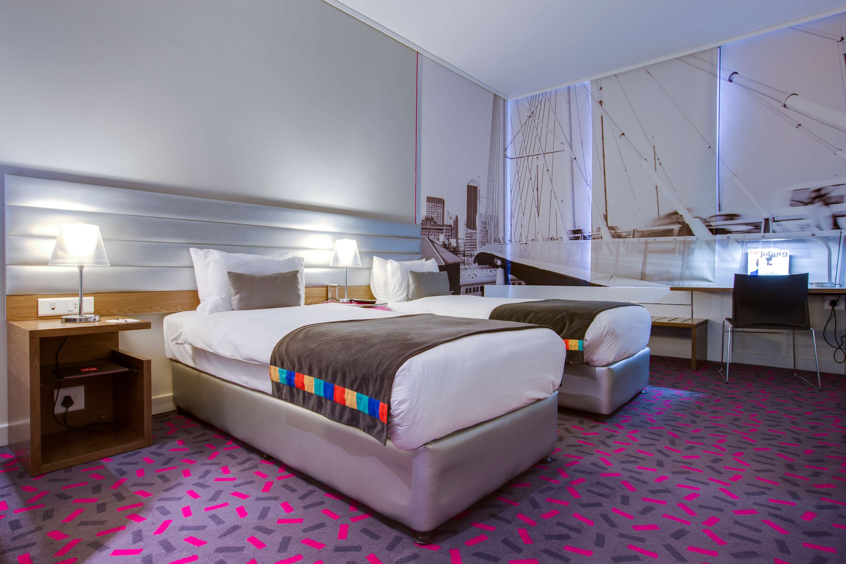 Hotel Rooms & Suites in Sandton, Johannesburg | Park Inn