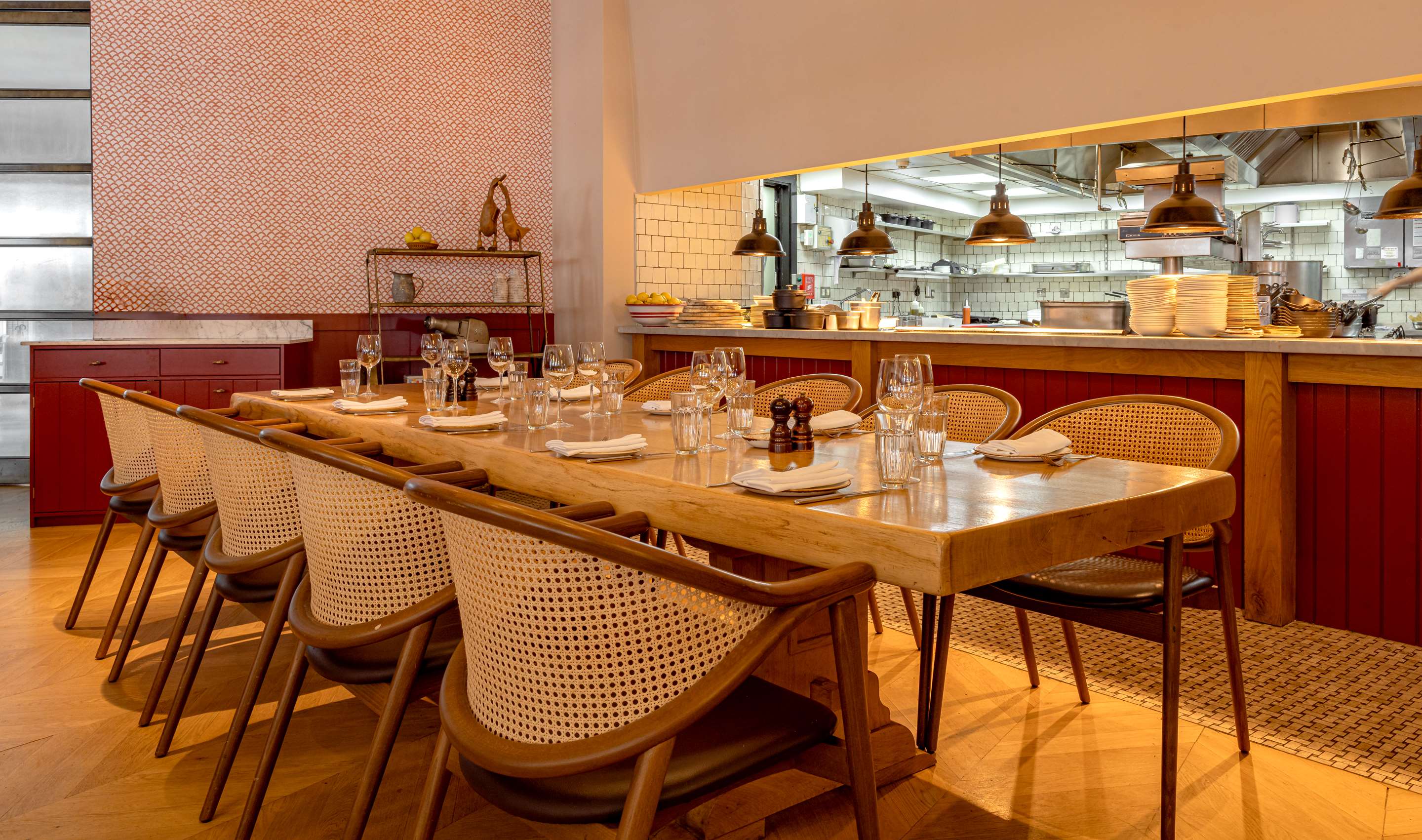 TOZI Restaurant & Bar: Authentic Italian Dining in London Victoria
