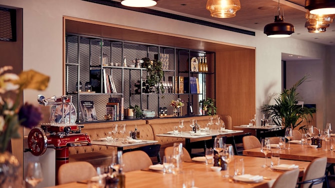 Authentic Italian Restaurant in Amsterdam TOZI Oud-Zuid | Park Plaza ...