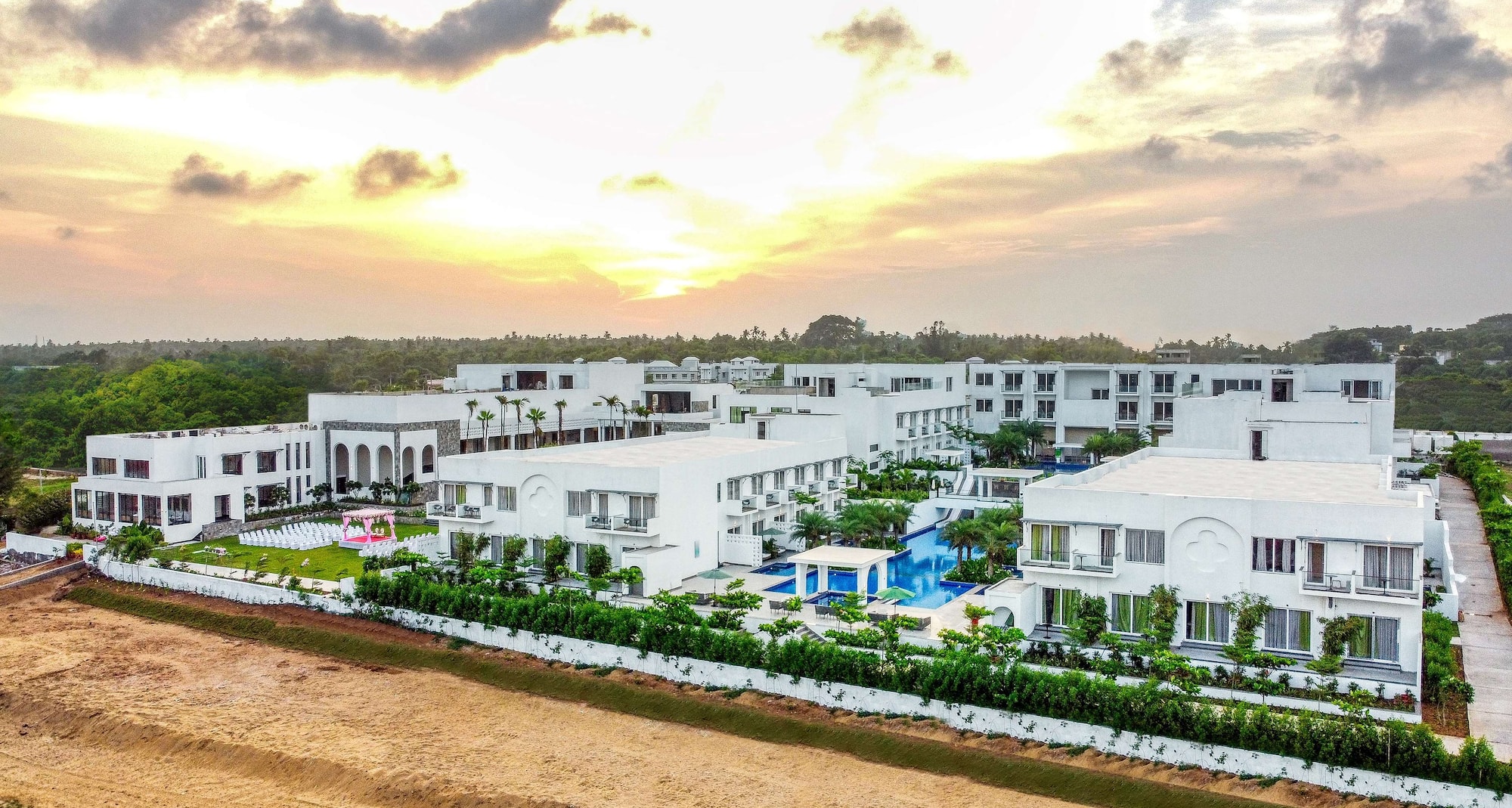 Discover Pramod Lands End Resort, a member of Radisson Individuals