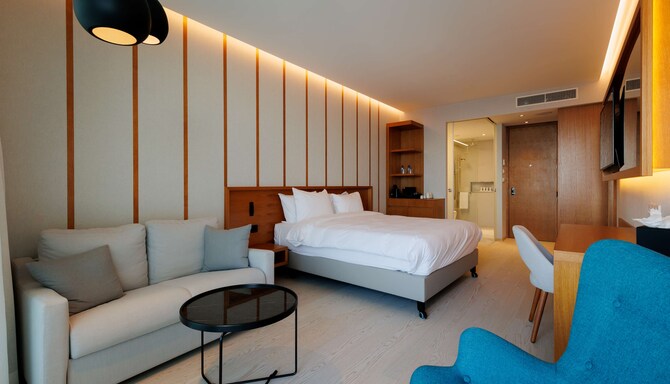 Book our seaside Radisson Hotel in Larnaca | Radisson Hotels