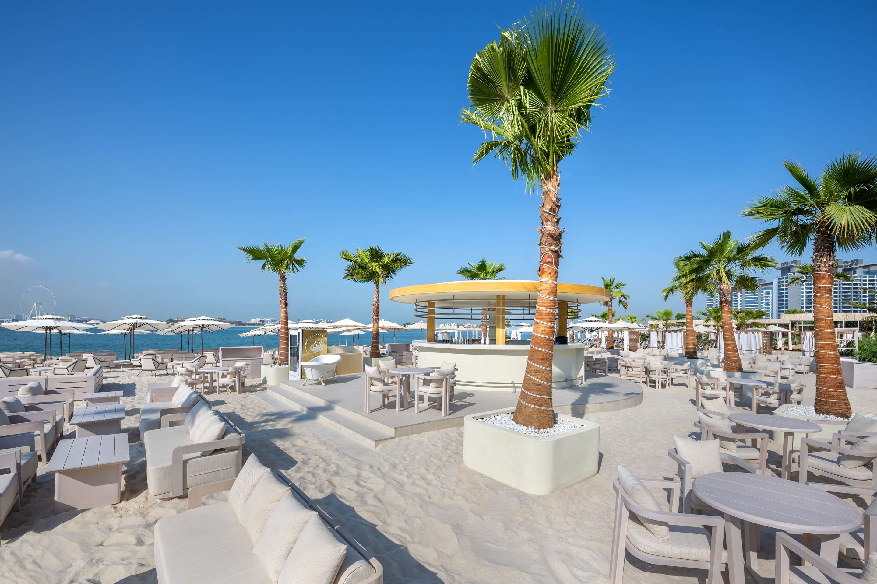 Wane Beach Club | Radisson Beach Resort Palm Jumeirah