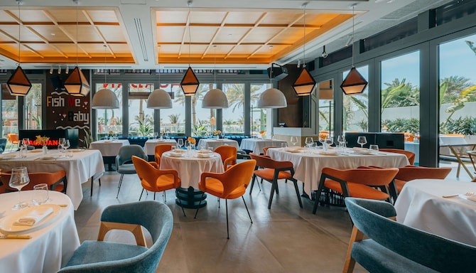 Magadan | Radisson Beach Resort Palm Jumeirah Dubai