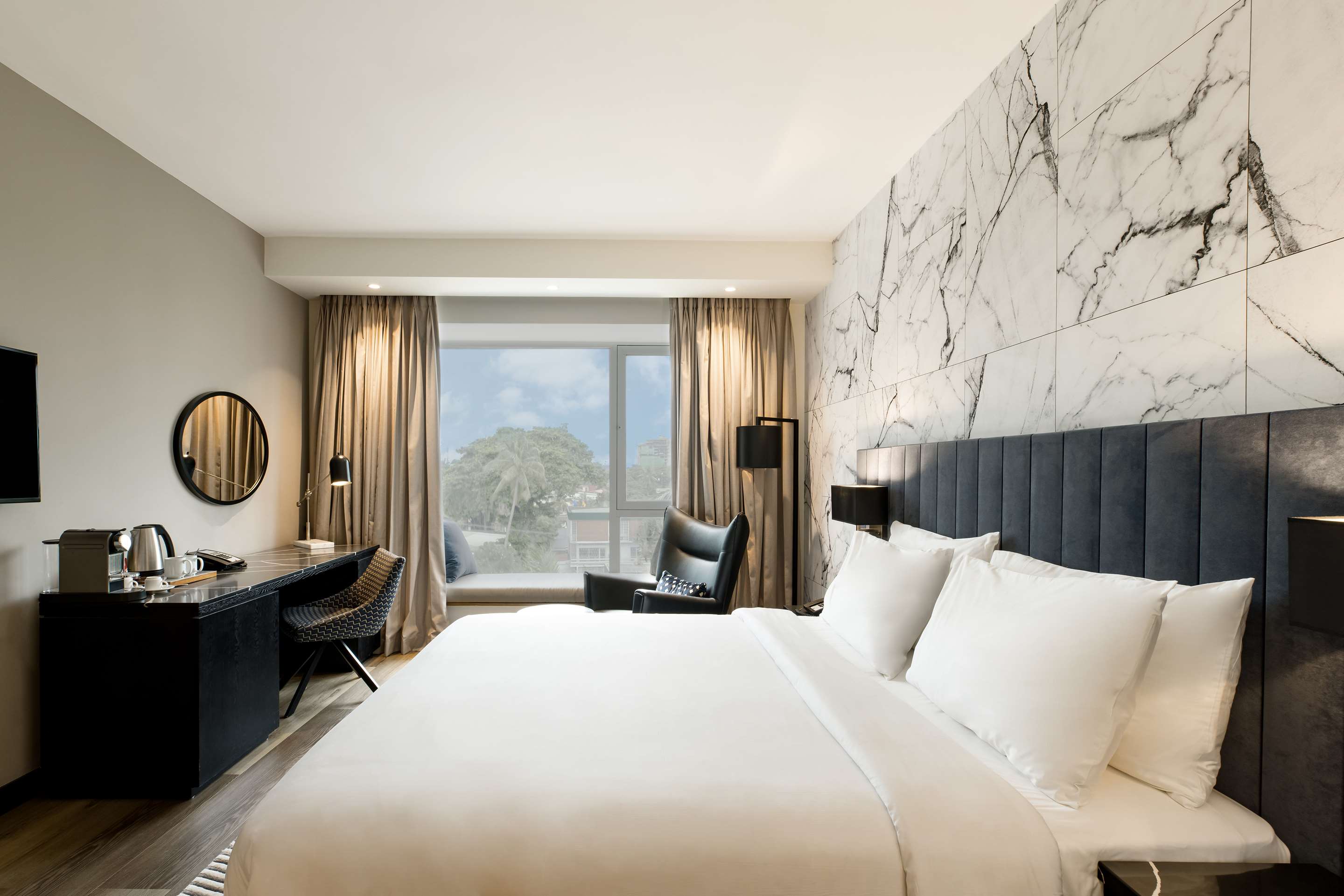 Radisson Blu Hotel Suites