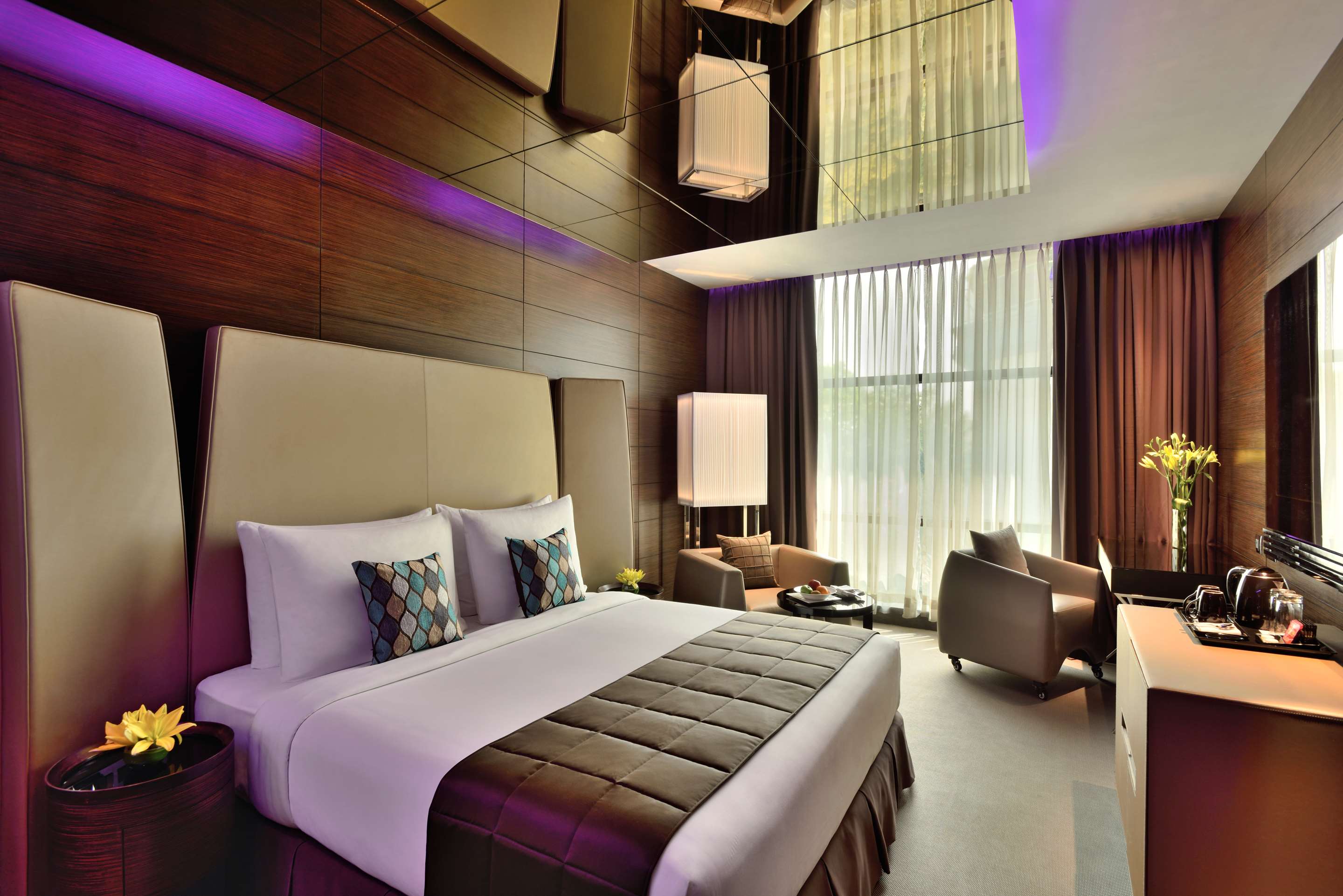 What are the best perks of booking a room in Radisson Blu in Bangalore ...