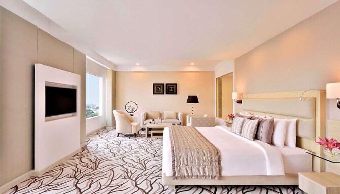 Visit Hotels in Marathahalli | Radisson Blu