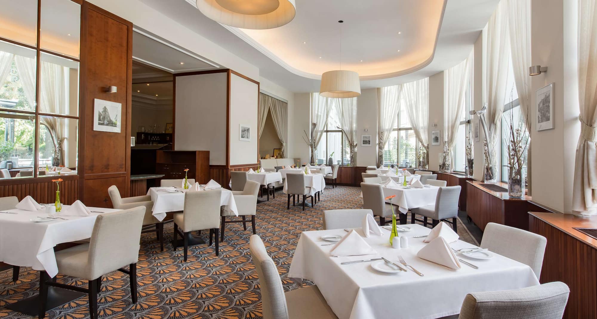 Restaurant Savoy | Radisson Blu Carlton Hotel, Bratislava