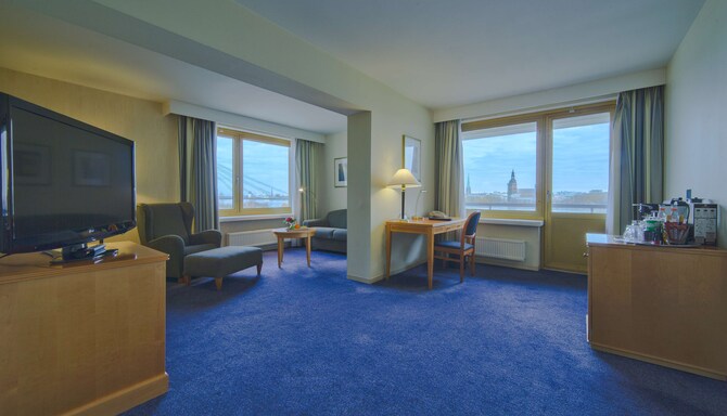 Hotels in Riga, Agenskalns | Radisson Blu Daugava Hotel Riga