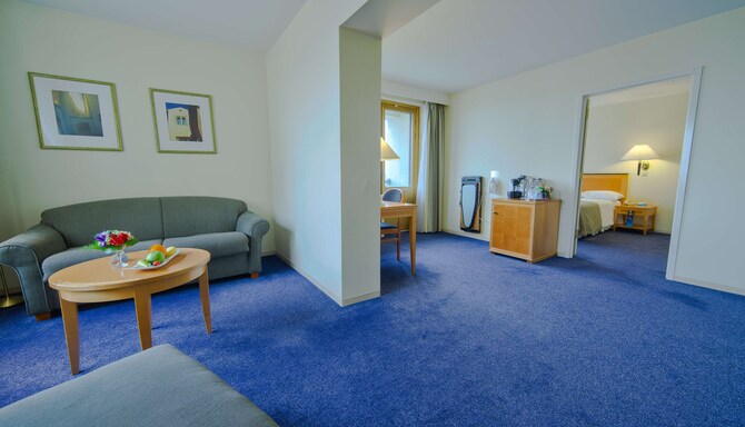 Hotels in Riga, Agenskalns | Radisson Blu Daugava Hotel Riga