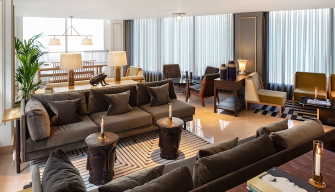 Book 4* Radisson Blu Bond Street Hotel, London on Oxford Street