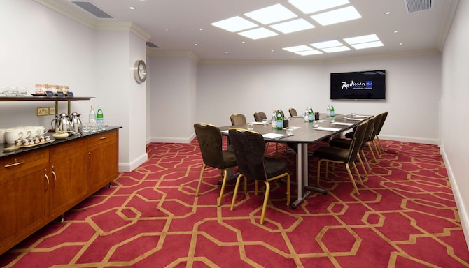 Discover our venues in Heathrow | Radisson Blu Heathrow Hotel ...