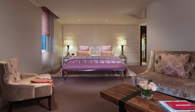 Covent Garden hotel rooms | Radisson Blu Edwardian Mercer Street Hotel