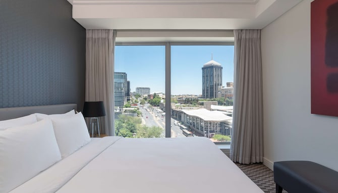 Hotels in Sandton, Johannesburg | Radisson Blu Hotel Gautrain