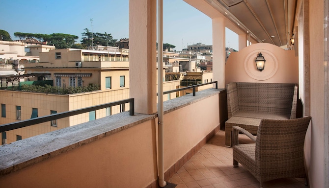 Book Our Hotel Rooms in Rome - Parioli District | Radisson Blu