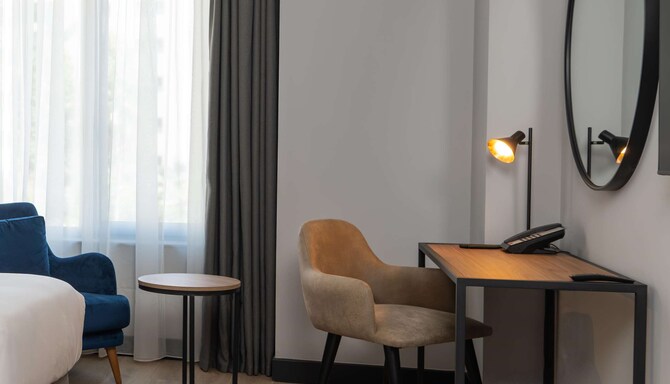 Hotel Rooms in Amman, Jordan | Radisson Hotels