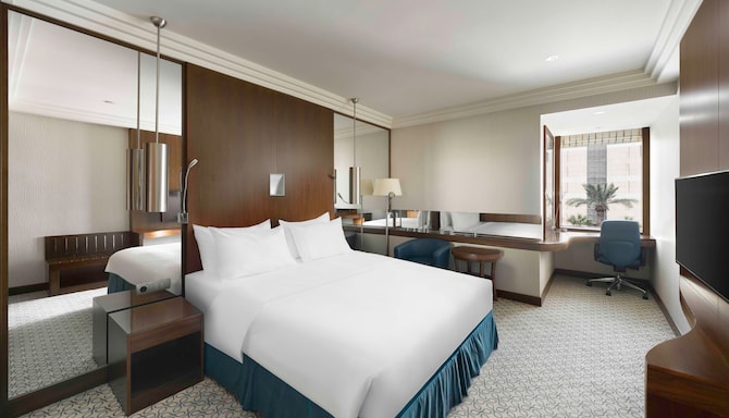 Rooms | Radisson Blu Hotel & Convention Center, Riyadh Minhal