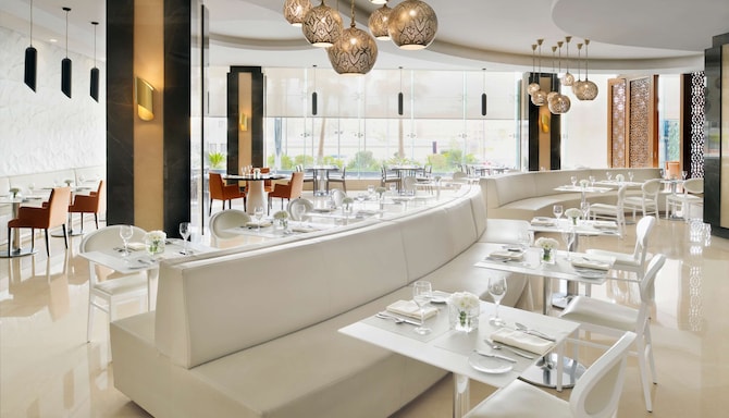 Discover Blu | Radisson Blu Hotel & Convention Center, Riyadh Minhal